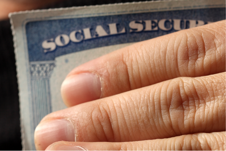 Warning Signs of Identity Theft | Hogo : Hogo.com Blog